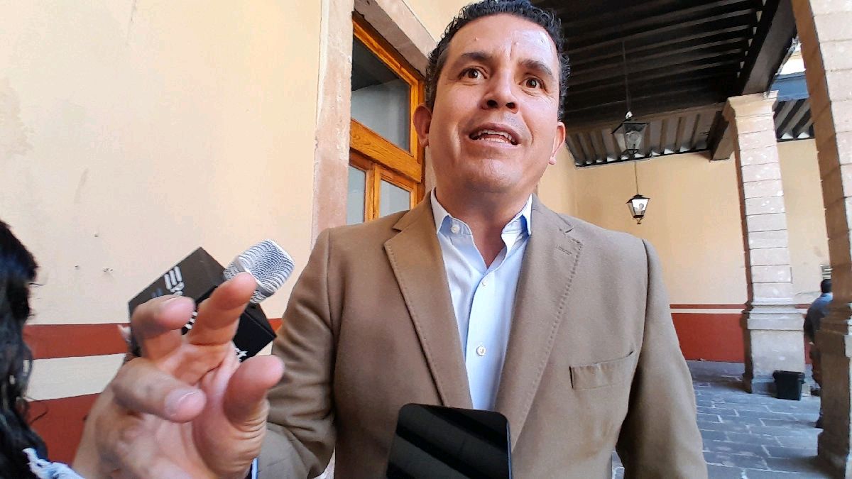 Para la coordinación de campaña sí hay ofrecimiento de Carlos Torres ... Para la coordinación de campaña sí hay ofrecimiento de Carlos Torres ...