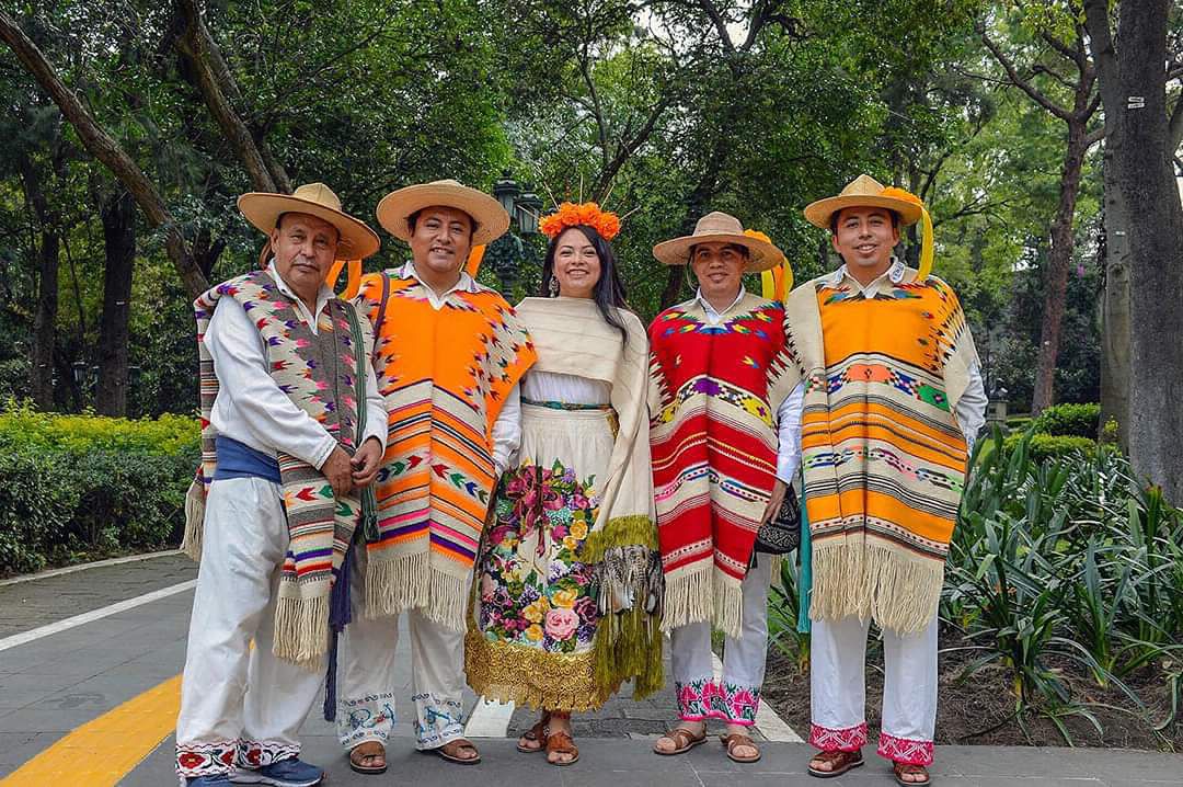 Disfrutan familias en el Festival Michoacán de Origen