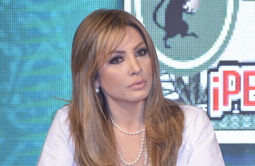 Paty Navidad confronta a Anabel Hernández en TV
