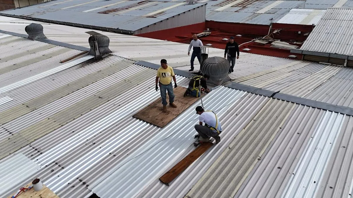 Rehabilitación del techo del Mercado Morelos en Zacapu