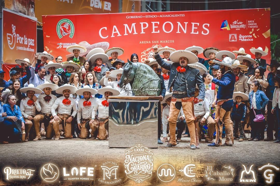 Pepe Aguilar y 'El Soyate' logran cuarto título nacional charro