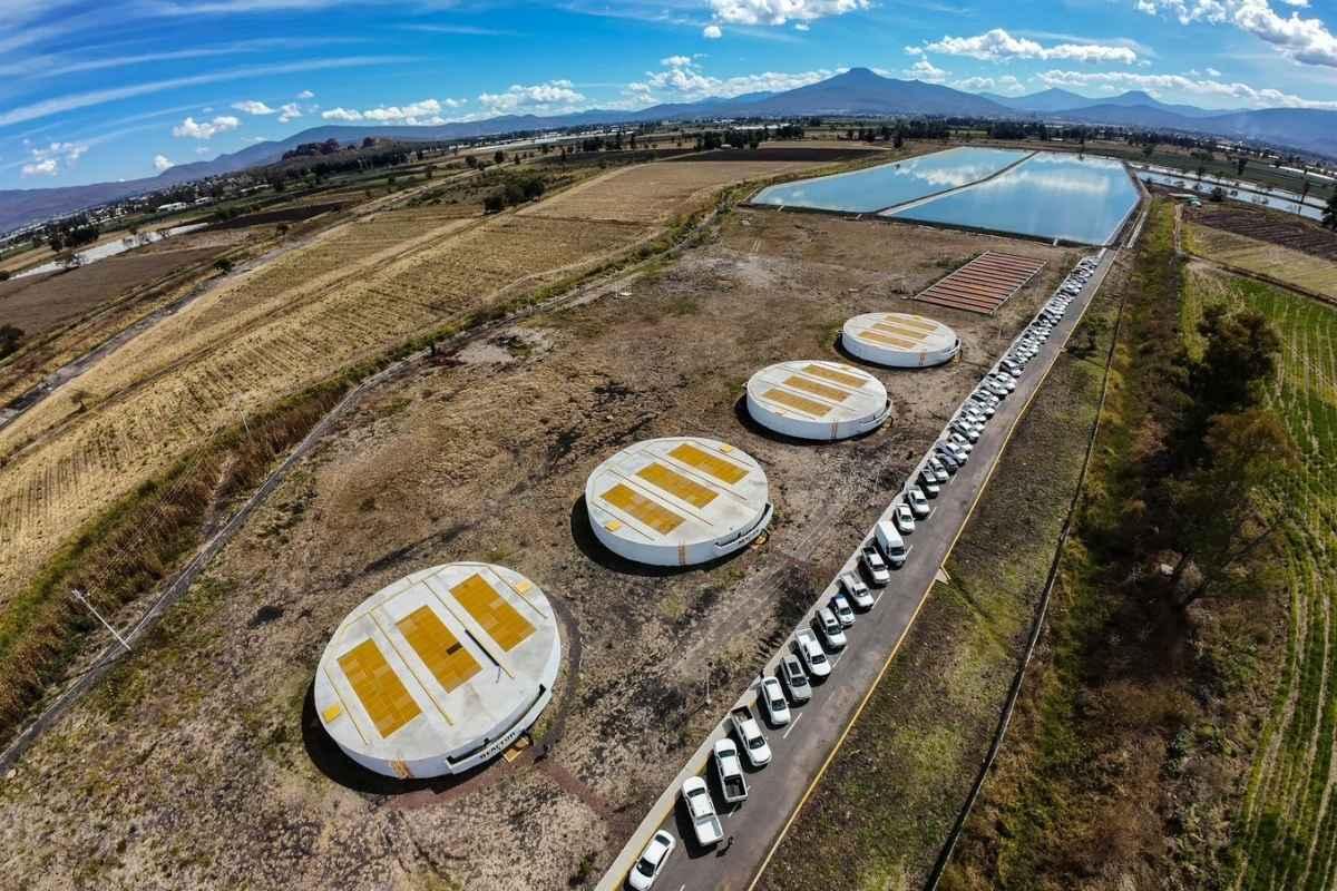 Bedolla transforma el Valle de Zamora con colectores sanitarios