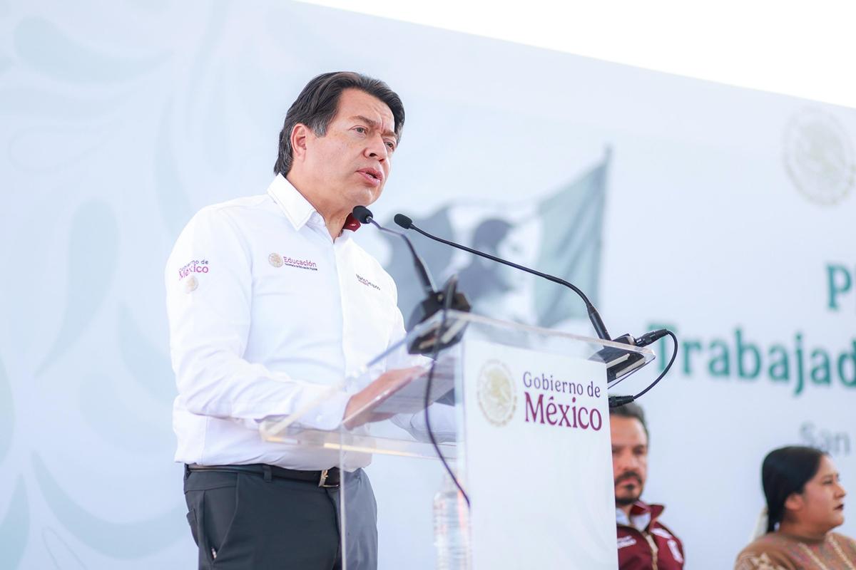 Mario Delgado expresa indignación por el asesinato de su tía en Colima