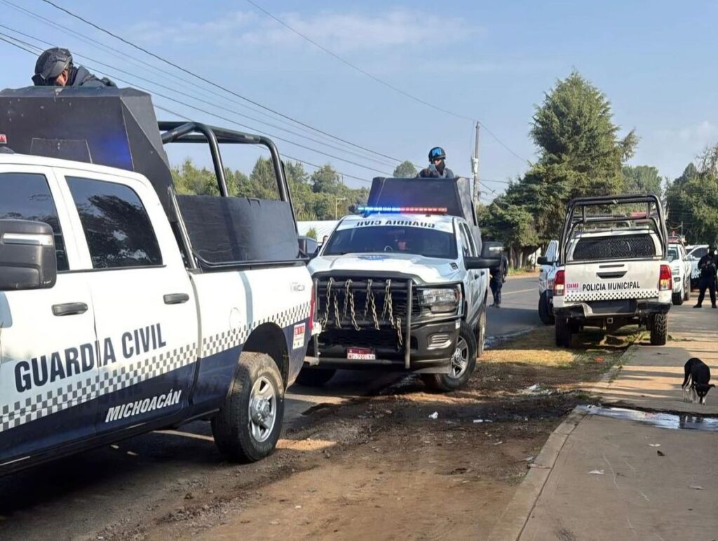 Reportan 3 policías heridos tras enfrentamiento en Michoacán