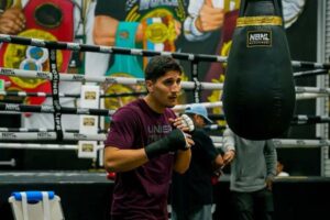 Dónde ver la pelea de Marco Verde vs Camacho, en vivo