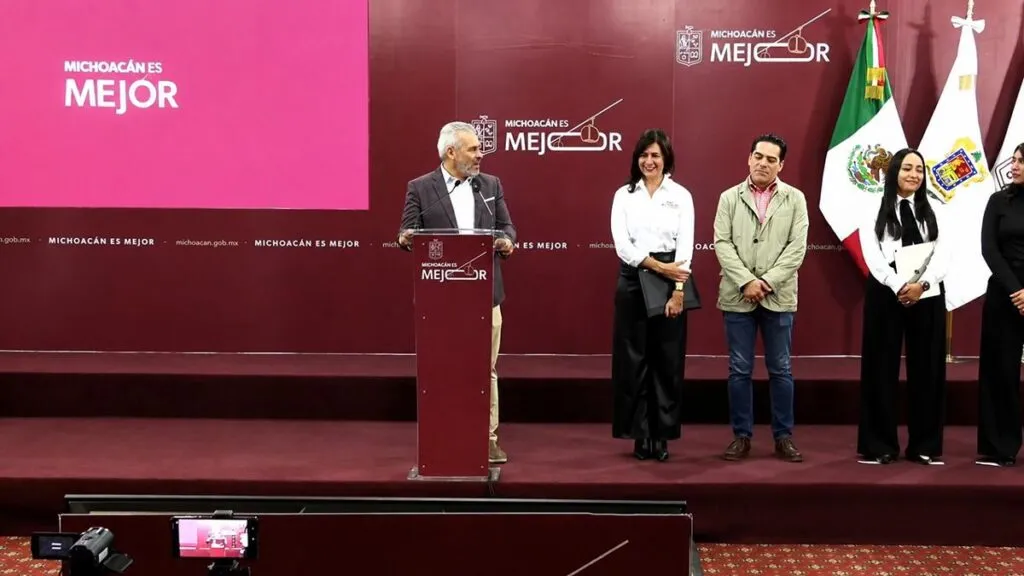 Gabriela Molina solicitará licencia cuando Morena emita convocatoria